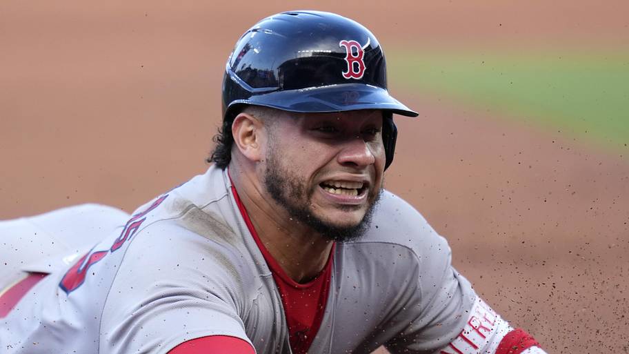 Red Sox must avoid obvious trade deadline mistake with Willson Contreras