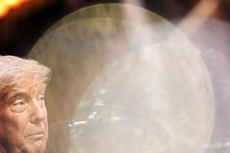With his Iran 'deal,' Trump scraps his own red lines on missiles, money ...