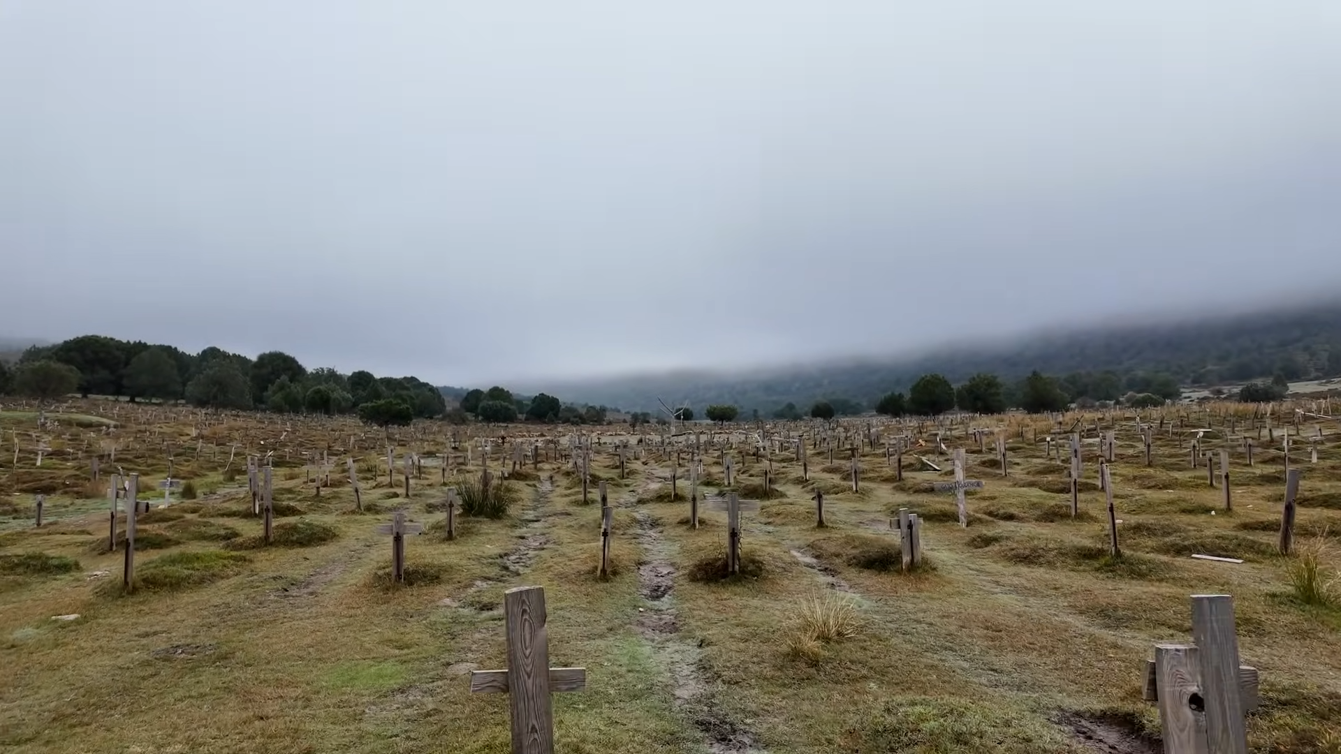 A director wanted 10,000 graves for one scene - the result became ...