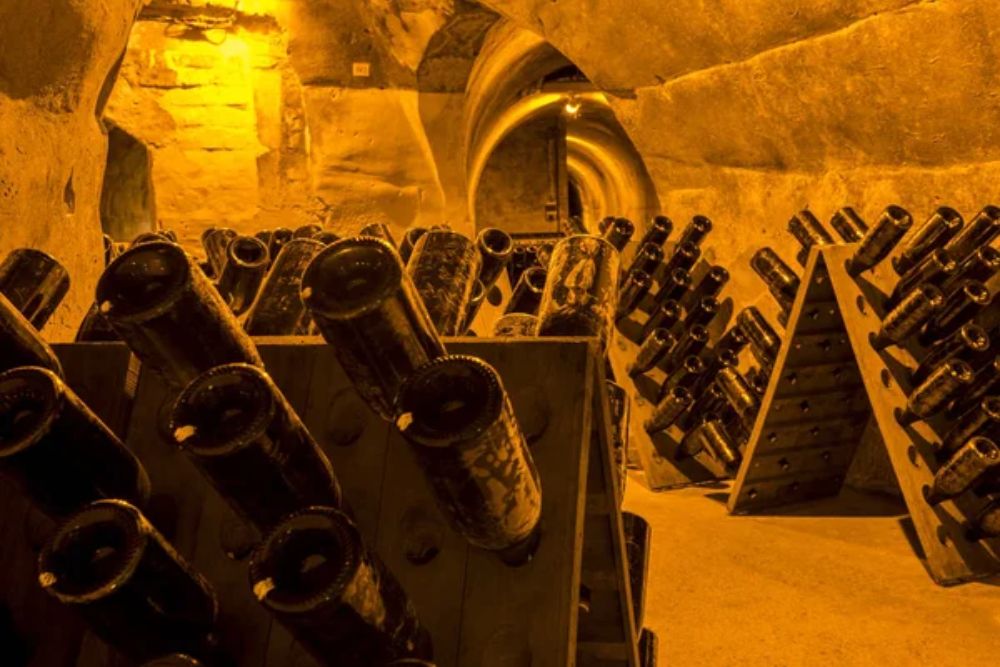 15 underground wine cellars for tours