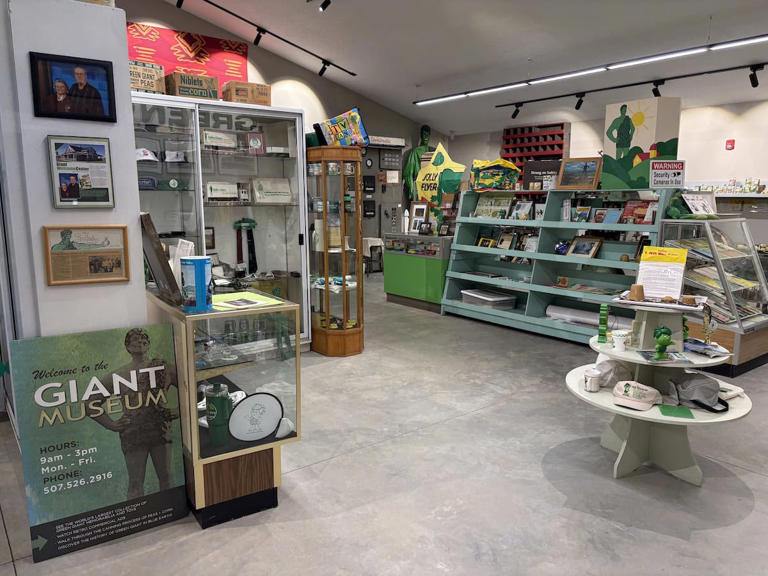 Jolly Green Giant statue and museum in Blue Earth