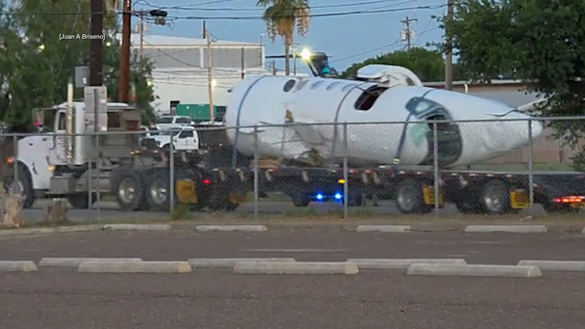 Jet wreckage transported through Texas after fatal crash