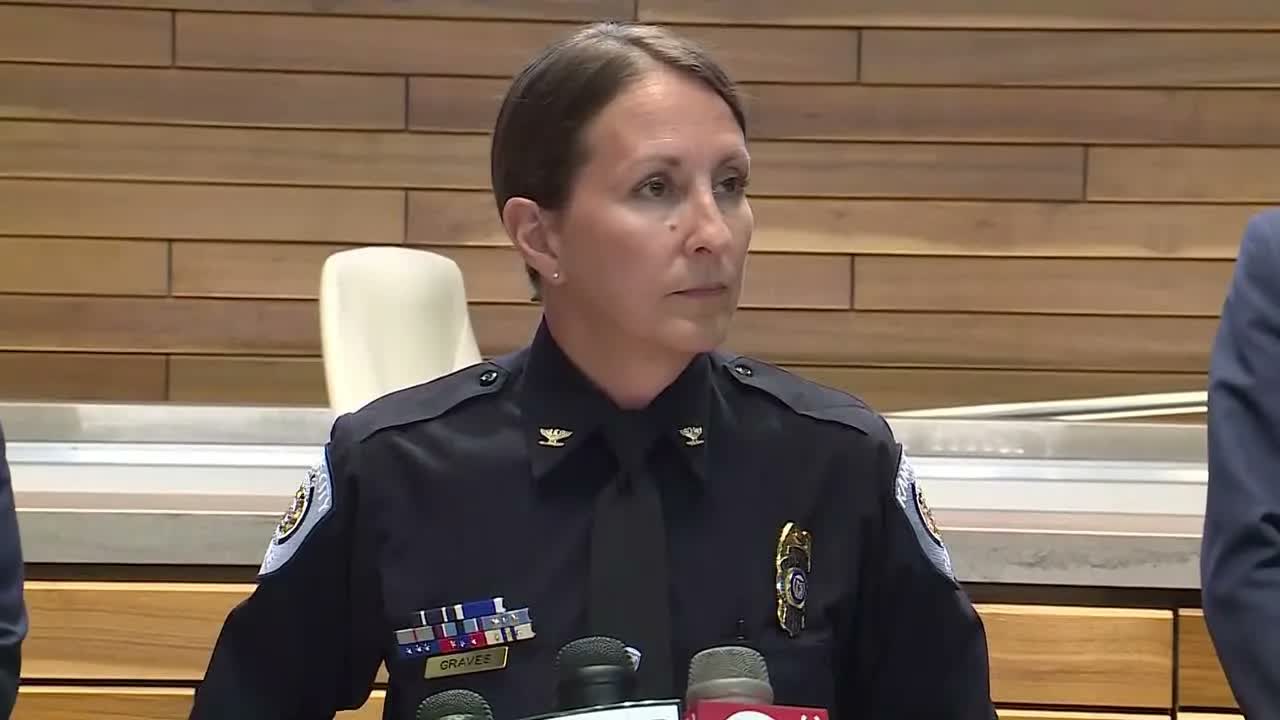 Kansas City police confirm Uber driver shot while taking passengers to ...