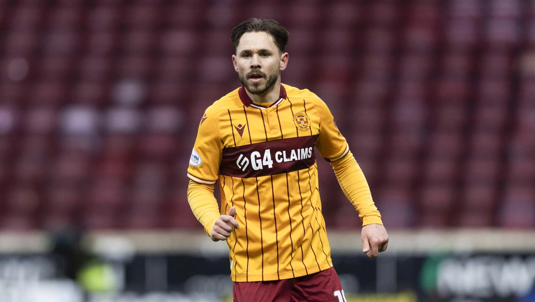 Motherwell hire Alfred Johansson after Askou departs for Toulouse