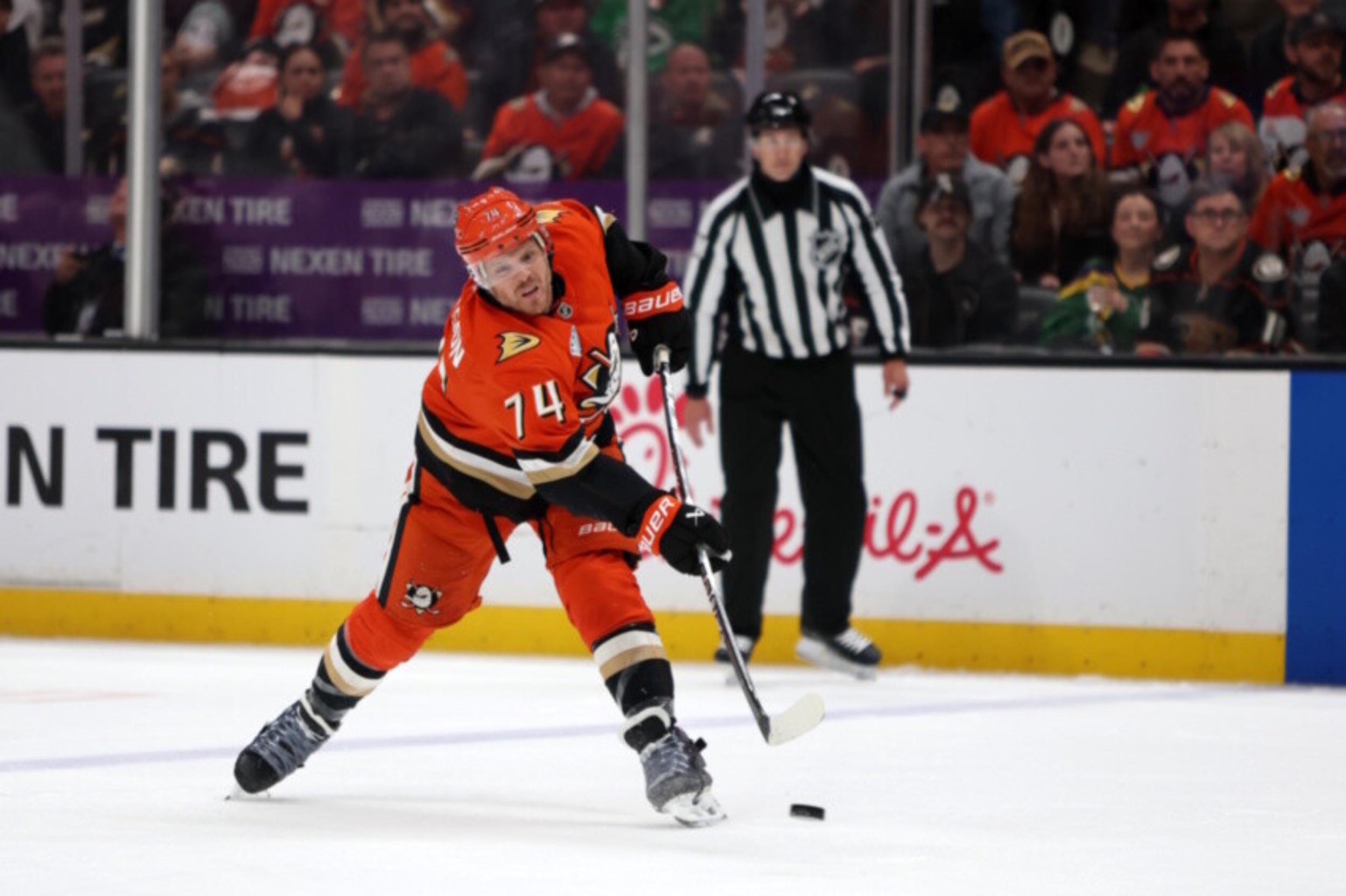 NHL rumors: Ilya Mikheyev, John Carlson, and Jacob Trouba