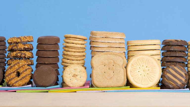 The little-known history behind the first real Girl Scout cookie