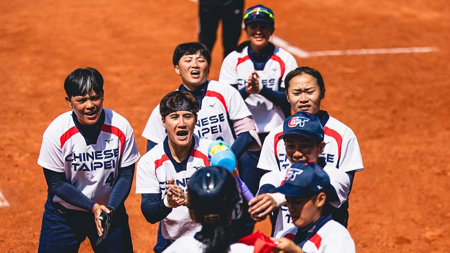 WBSC Women's Softball World Cup: Czech Republic, Canada, Chinese Taipei ...
