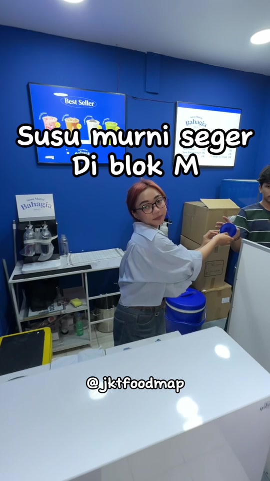 Susu murni bahagia di Blok M varian lezat