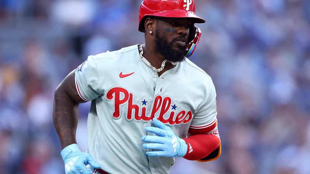 Phillies eye Red Sox outfielders to address injury-hit roster