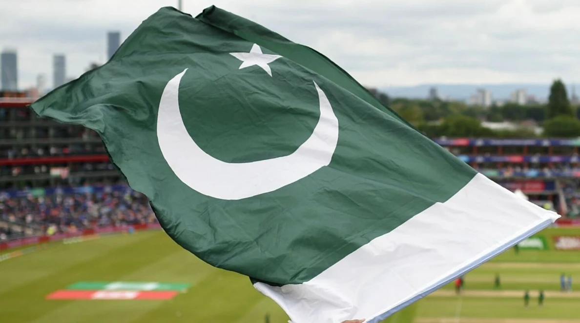 Pakistan legend ends year-long break, announces international comeback