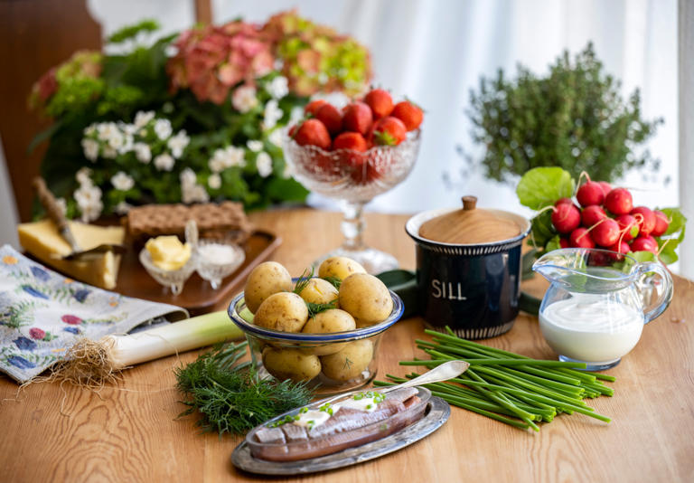 Sill och potatis väntar – men först på söndag