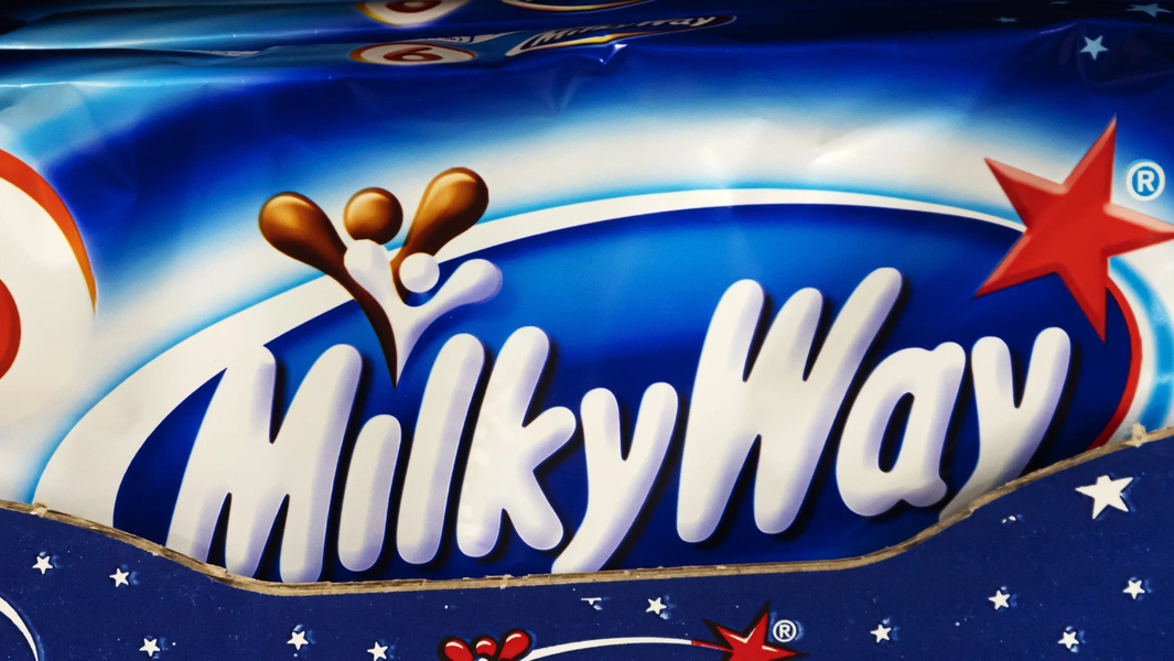 5 iconic candies of the 1960s