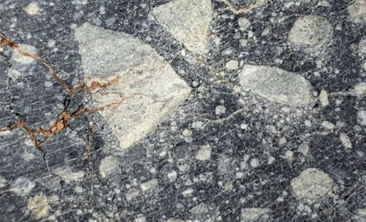 A meteorite sat in an African desert for years, and scientists have ...