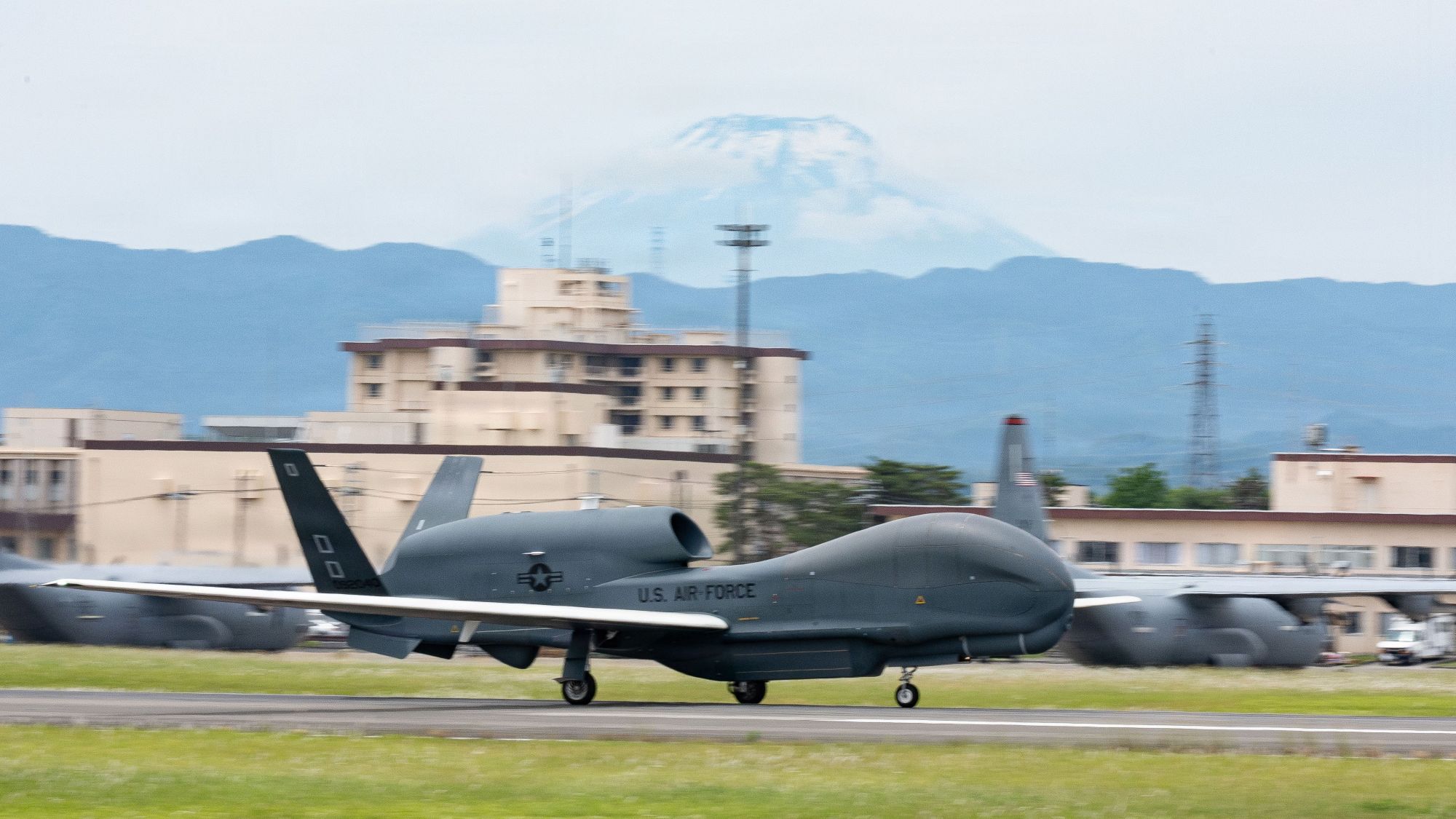 Guam's RQ-4B Global Hawks permanently relocate to Yokota Air Base