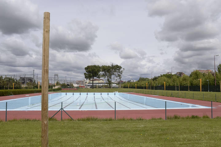 Las piscinas del Hispánico y Sáenz de Miera abren este sábado