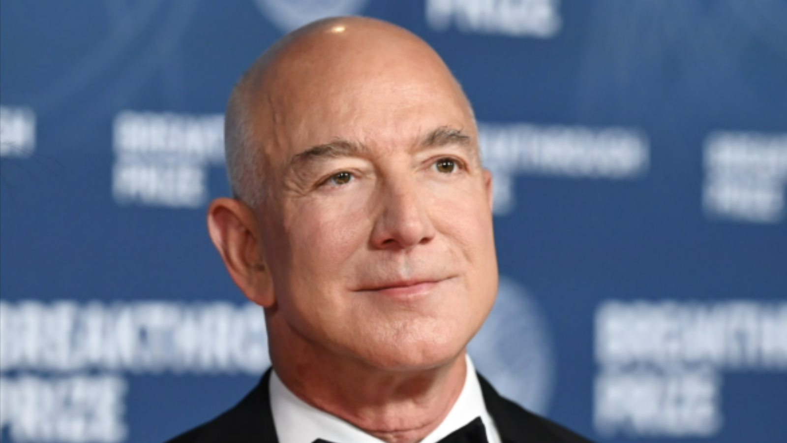 How many hours Elon Musk, Jeff Bezos, and Mark Zuckerberg sleep every night