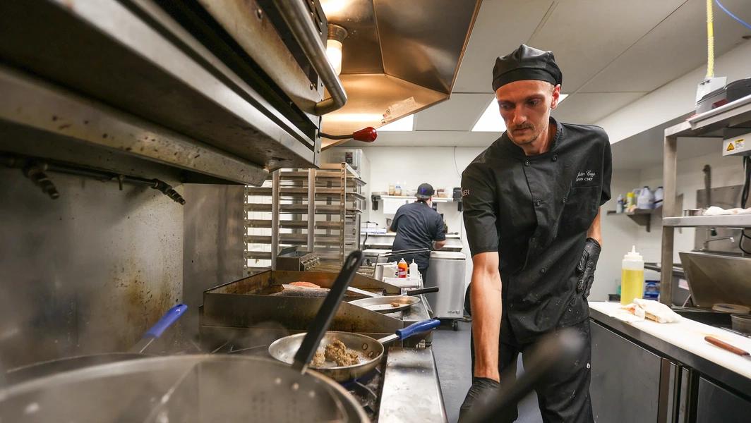 15 pro cooking techniques chefs rely on