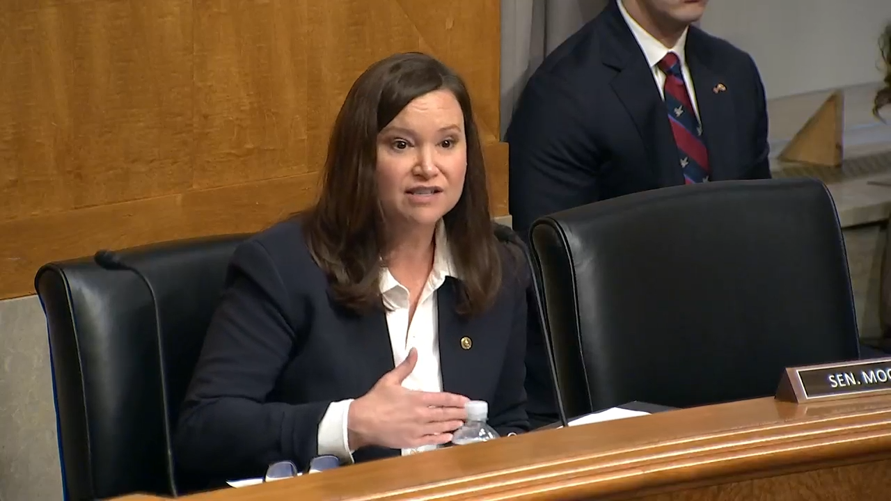 'We should all expect that': Ashley Moody, whose president denies aid ...