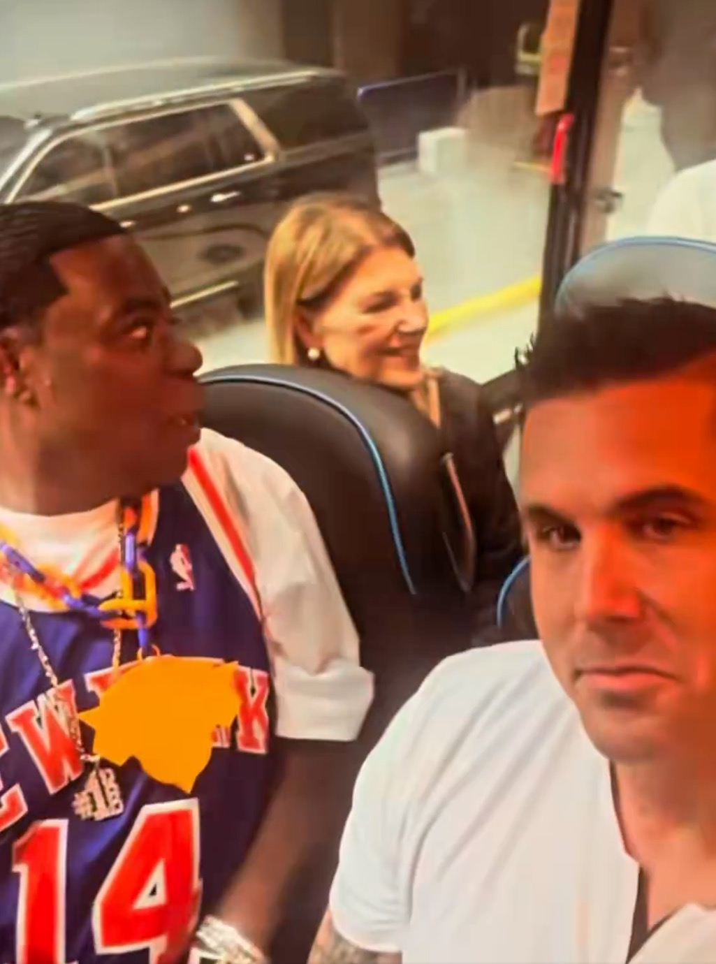 Spot all the celebrities en route to the Knicks parade: 'Best field ...