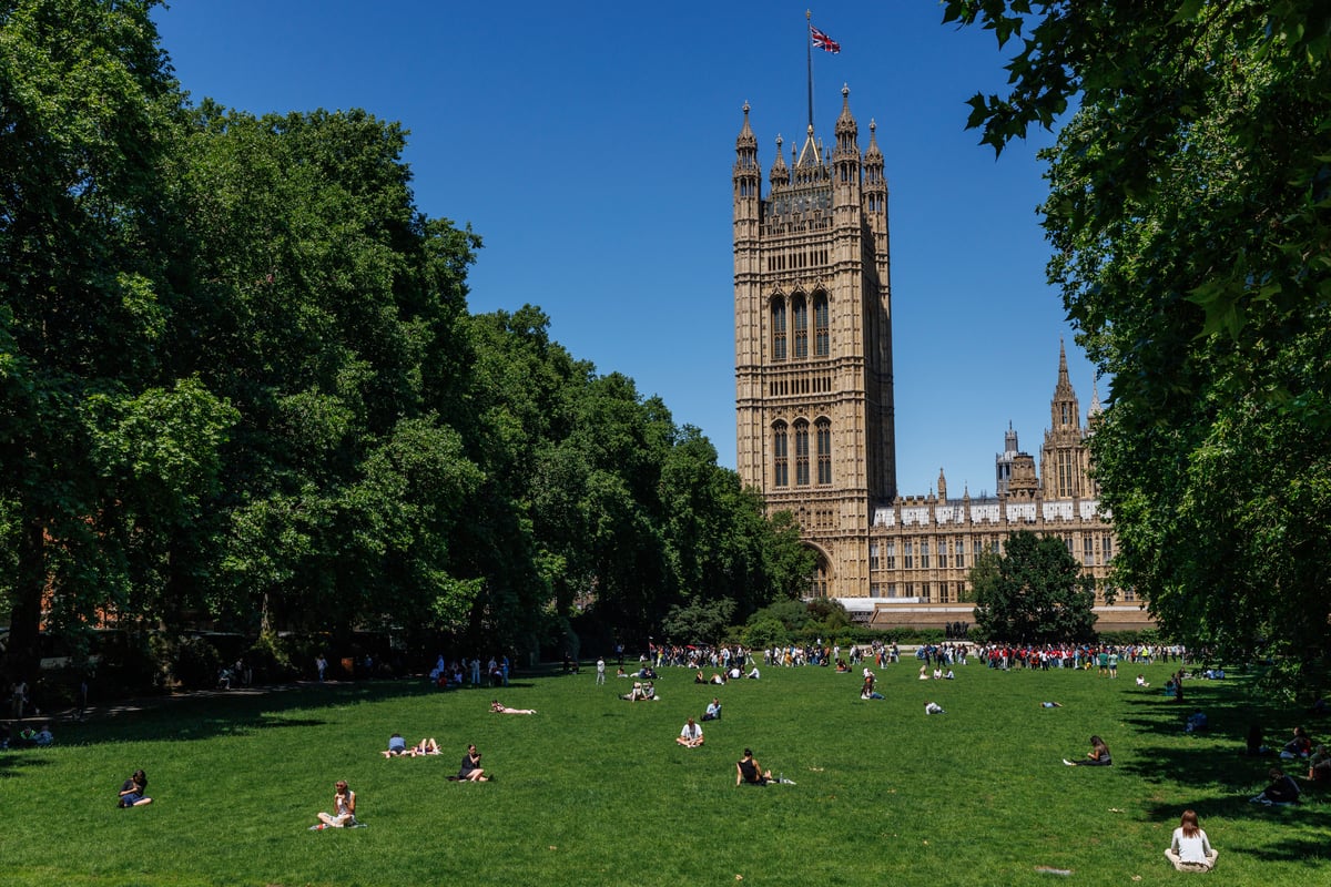 How long will the London heatwave last? Amber warning as 31C forecast