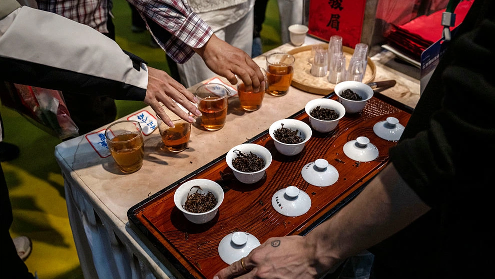 Chinese review links green tea to lower chronic disease risk