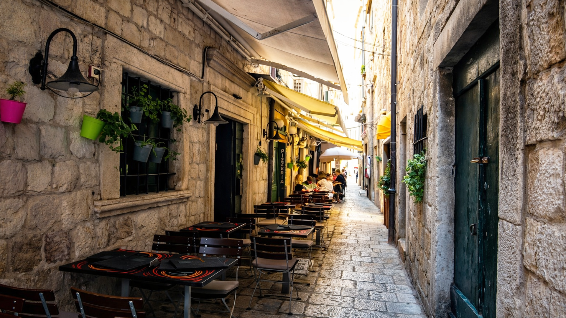 Recorrido a pie por el casco antiguo de Dubrovnik con vistas históricas ...