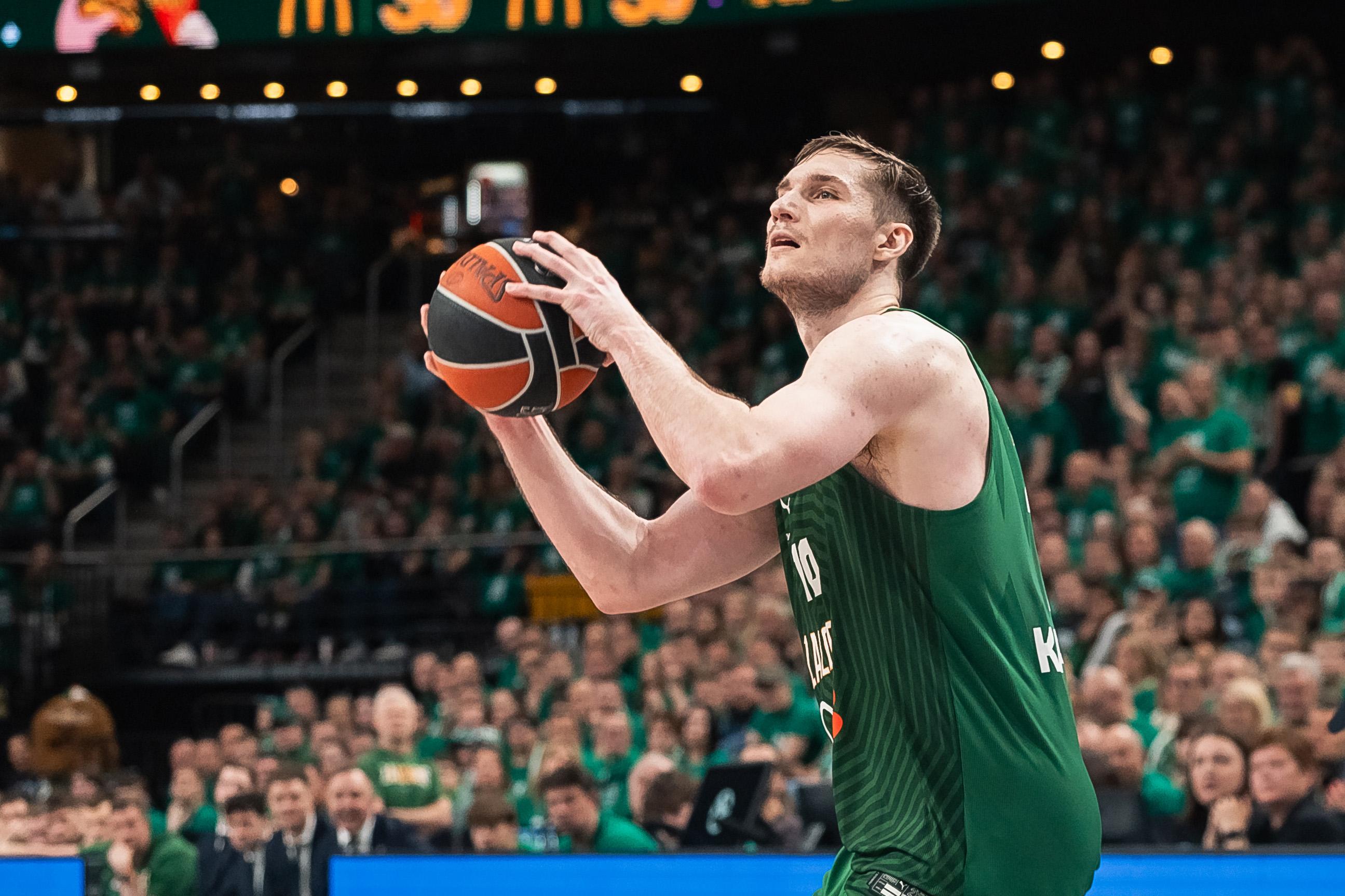 Tracking ex-Arizona men’s basketball players in the pros