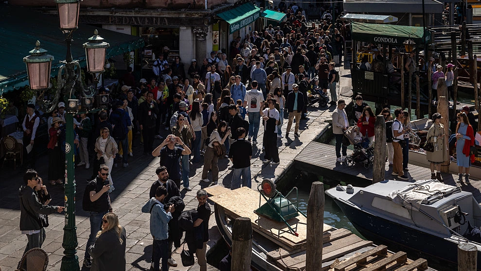 16 destinations struggling with overtourism