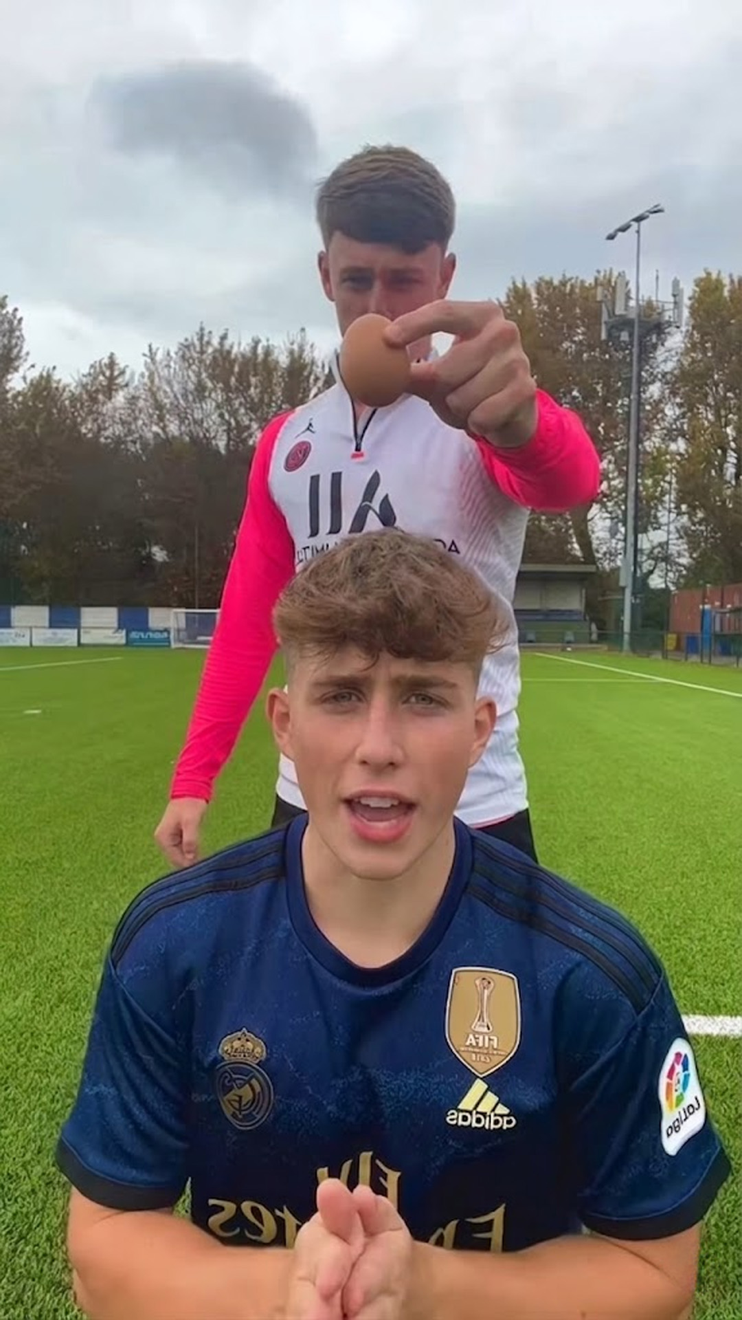 Guess the player before the egg hits