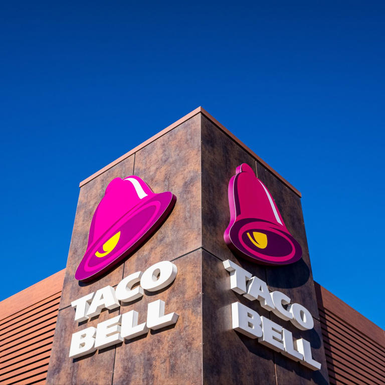 Taco Bell finally adds classic Tex-Mex item to menu — and customers ...