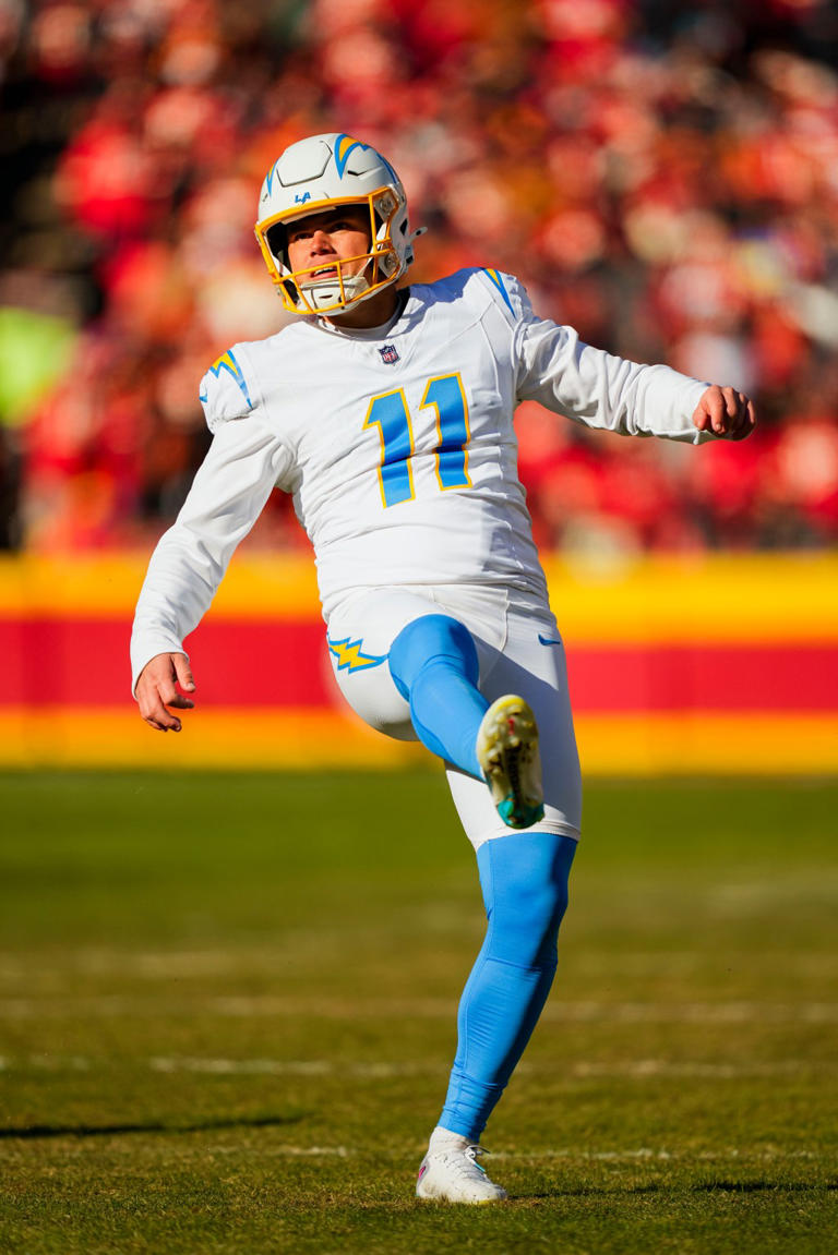 Chargers’ Cameron Dicker gives hilarious update on day-to-day life as ...