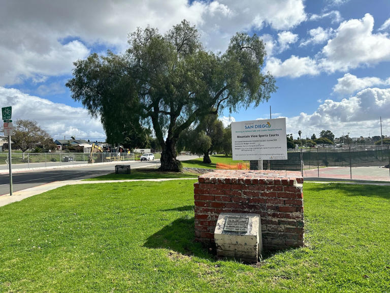 After years of waiting, Mountain View's 'Black Family' statue is back