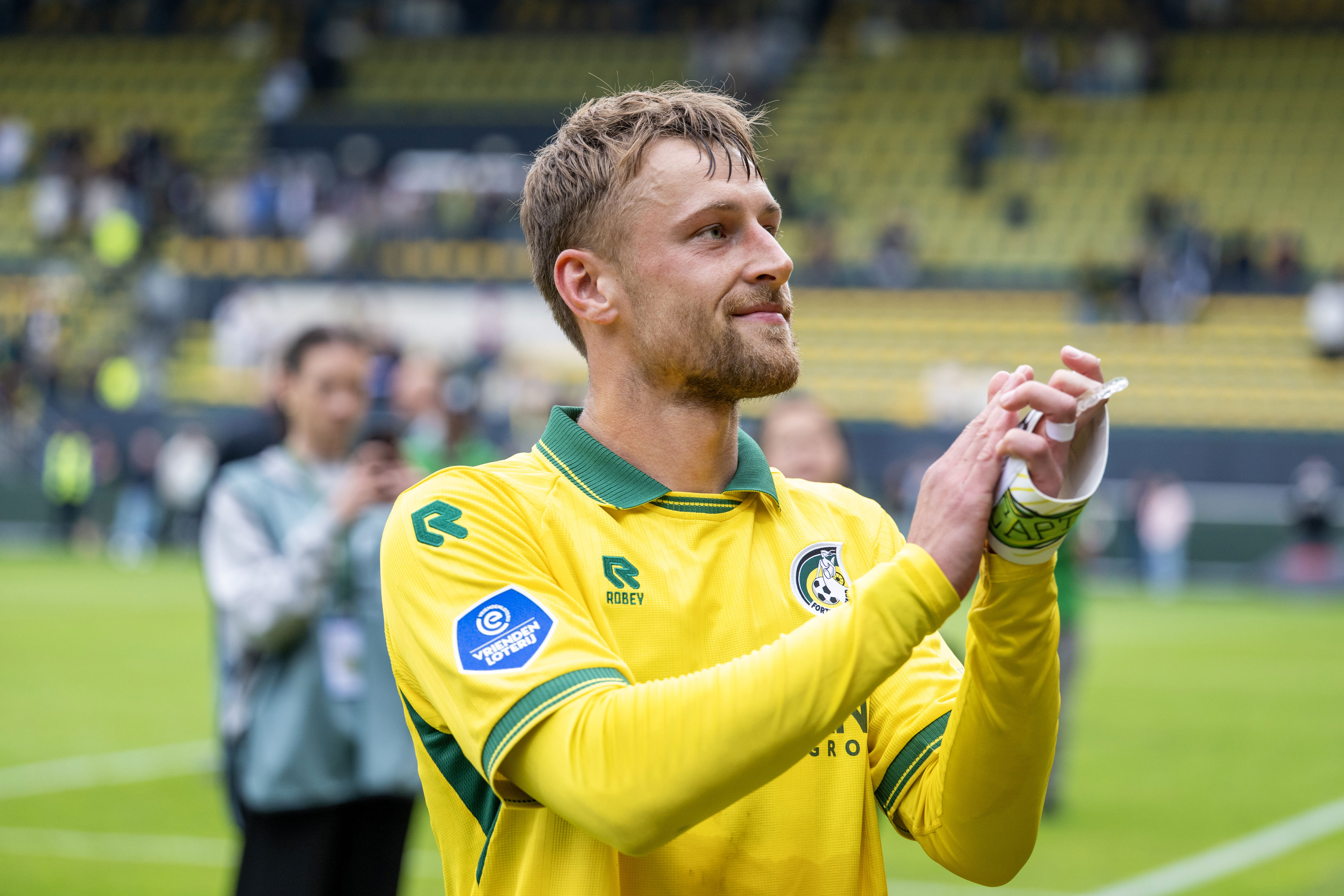 NEC haalt na Schuurs ook Sierhuis aan boord