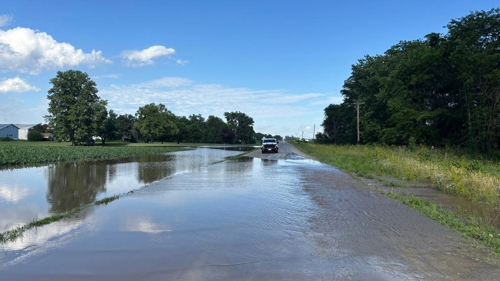 Washington County Emergency Management closes roads due to flooding