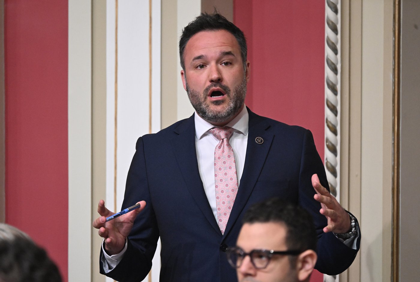 Le ministre Mathieu Lacombe va quitter la vie politique à la fin de son ...