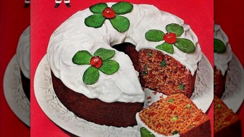 10 bizarre vintage cakes nobody eats anymore