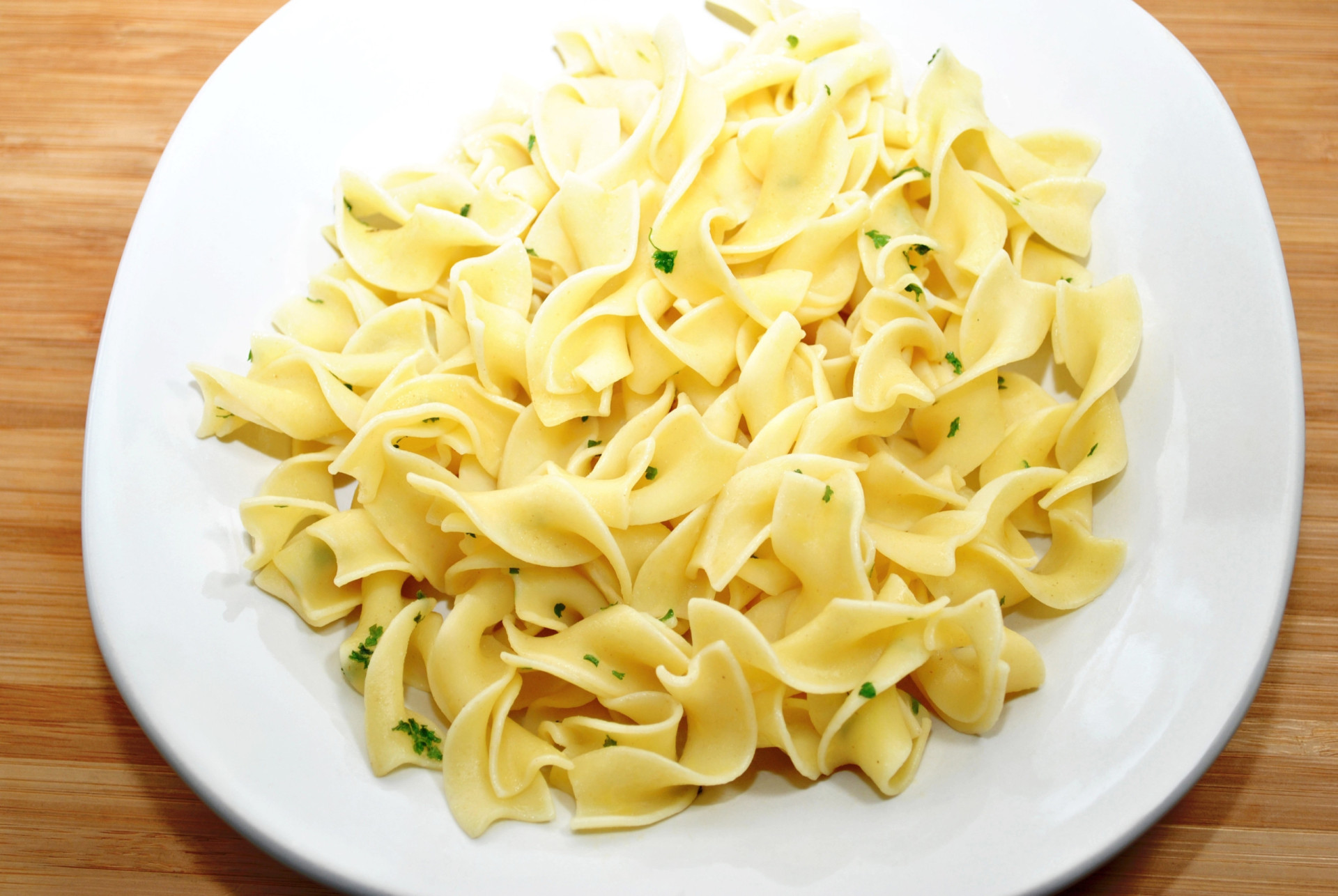 Things restaurant staff secretly judge you for ordering