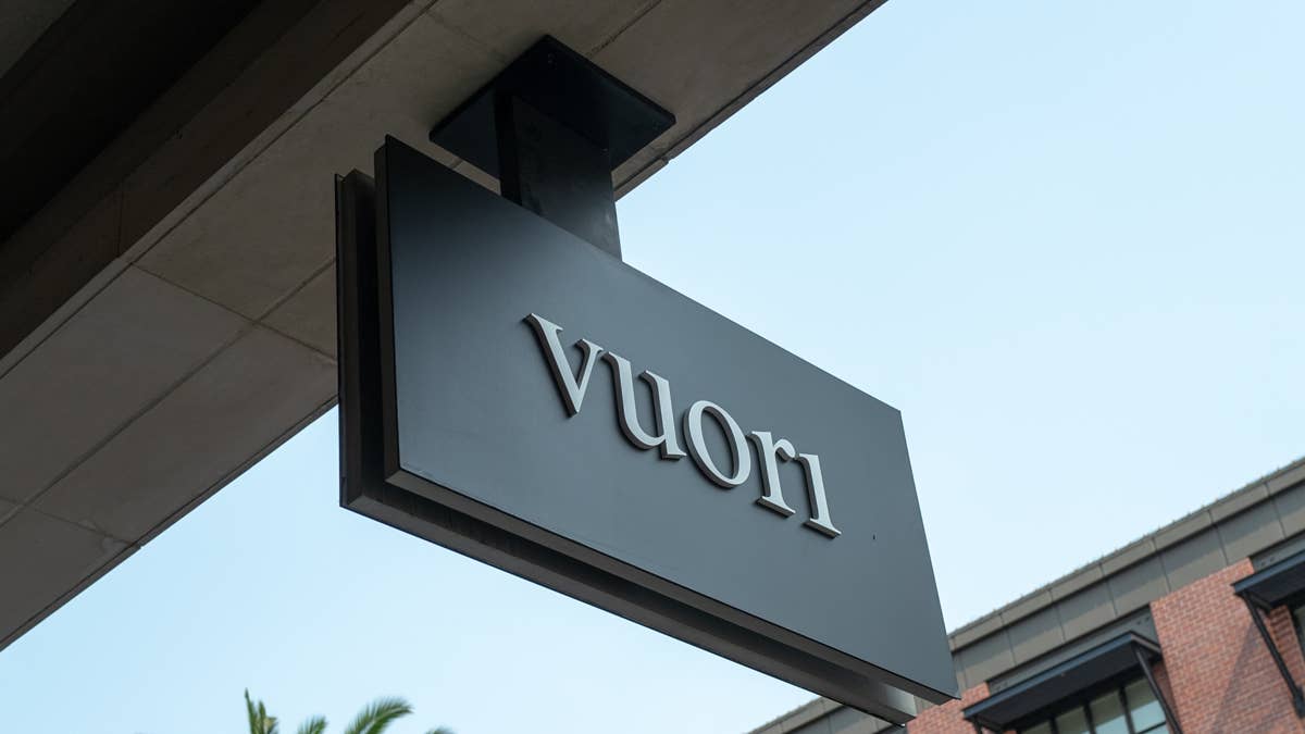 Vuori's buttery-soft Sunday hoodie is a rare 20% off at REI right now