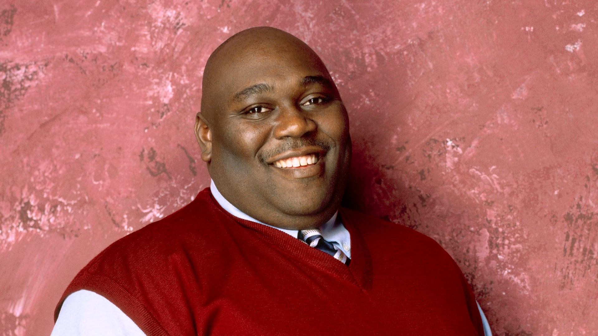 Beloved 'Elf' star lands behind bars
