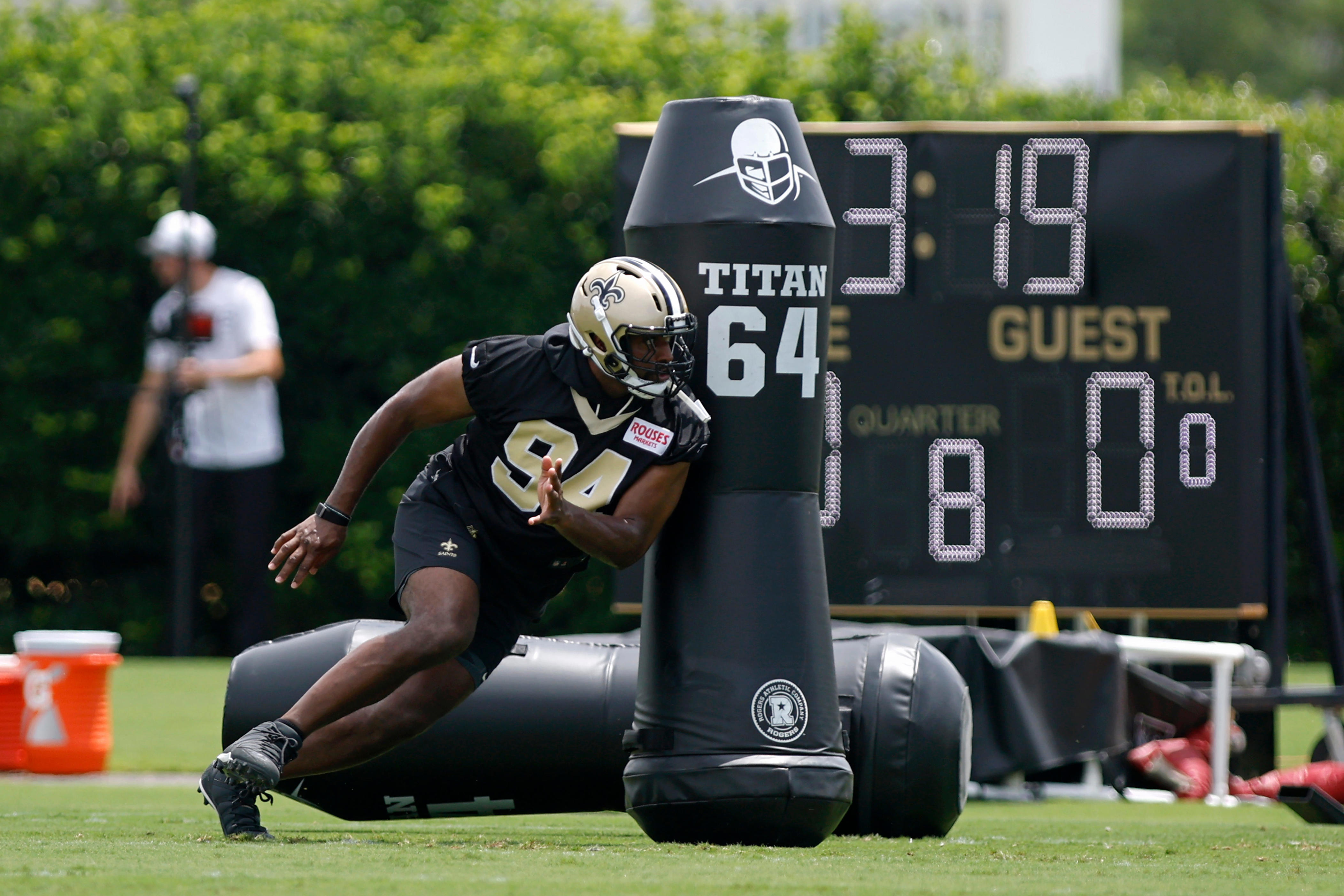 Cameron Jordan's new Saints contract gave him a raise after 2025 pay cut