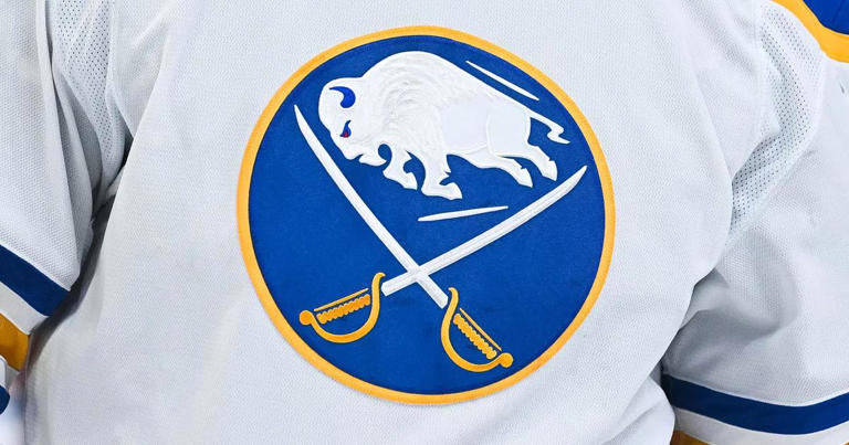 Sabres start their offseason with a bang, put one of their best players ...