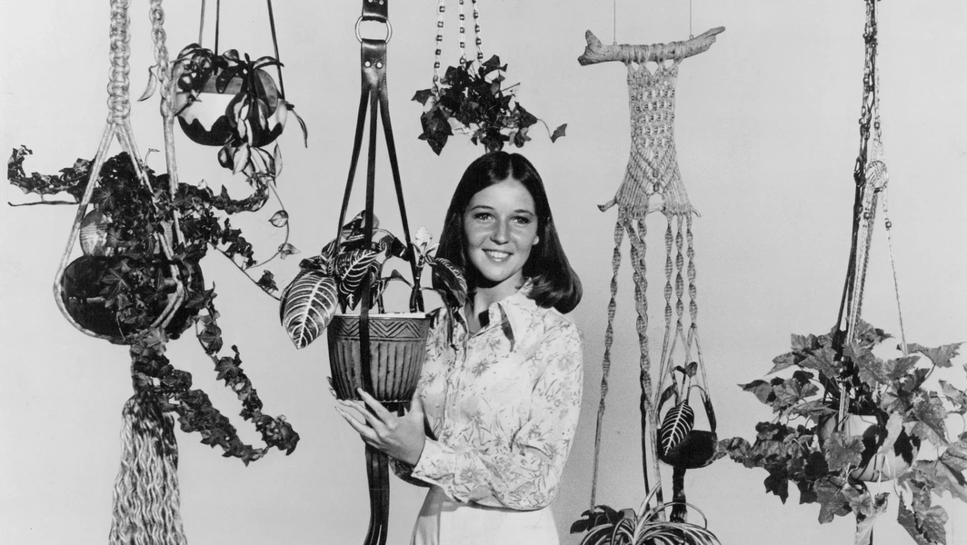 15 nostalgic essentials from boomer first apartments