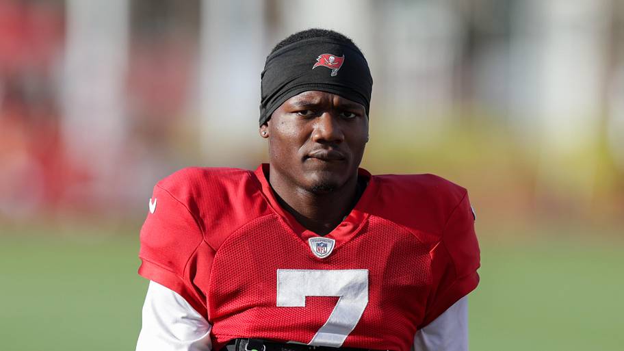 Bucky Irving headlines injury news for Oregon running backs in NFL