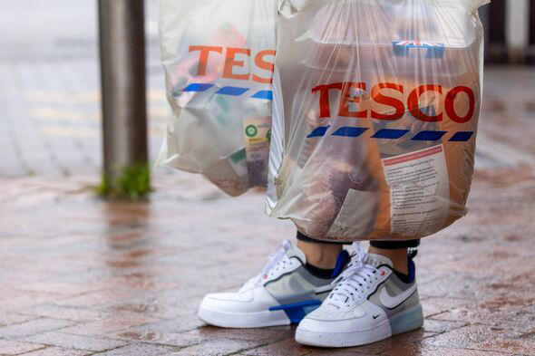Binman urges households to dispose of supermarket carrier bags correctly
