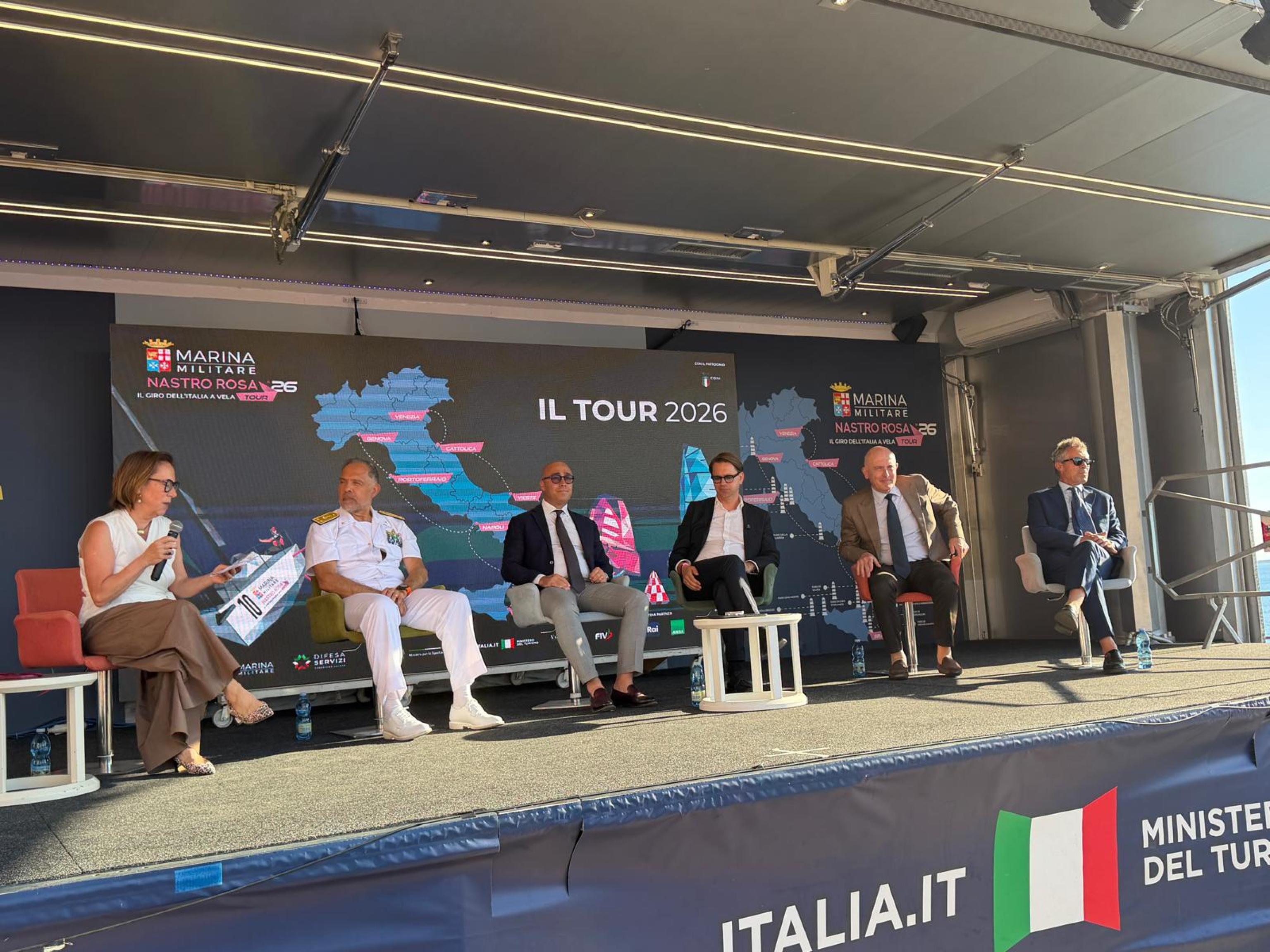 Alfano, il Marina Militare Nastro Rosa Tour valorizza il mare e i territori