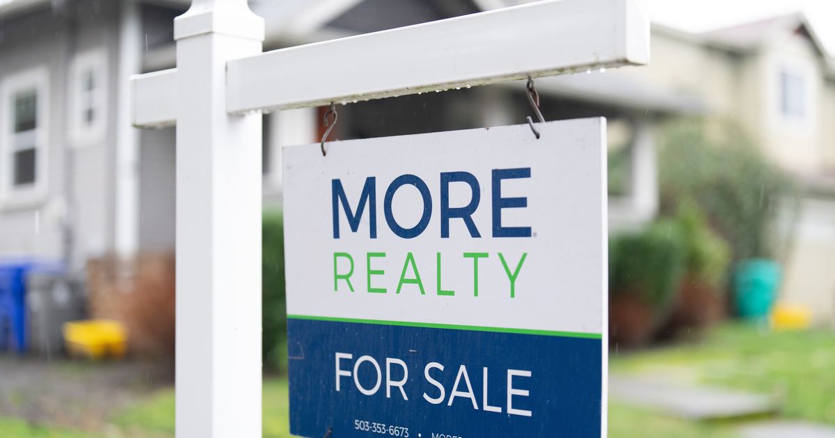 Average 30-year US mortgage rate falls to 6.47%, tracking lower bond ...