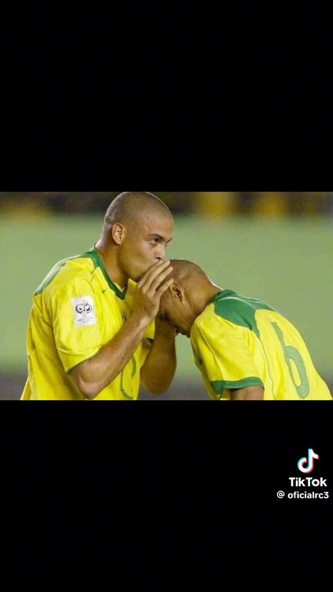 Ronaldo Nazario y Roberto Carlos rompen TikTok con este vídeo de 6″