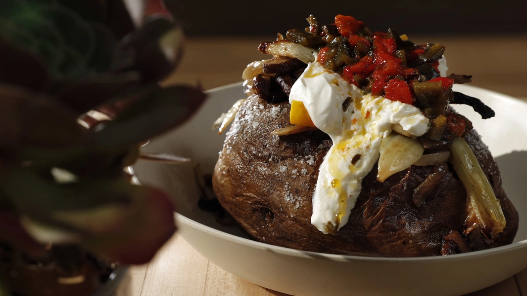 12 creative and flavorful baked potato toppings