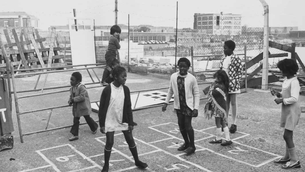 6 classic backyard games of the 1970s