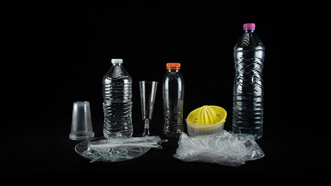 8 common household sources of microplastics